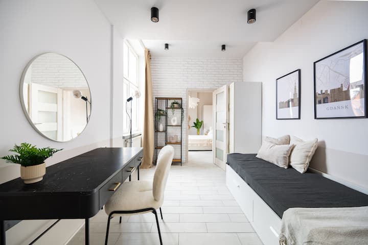 Stunning Apartment With Balcony - Gdańsk