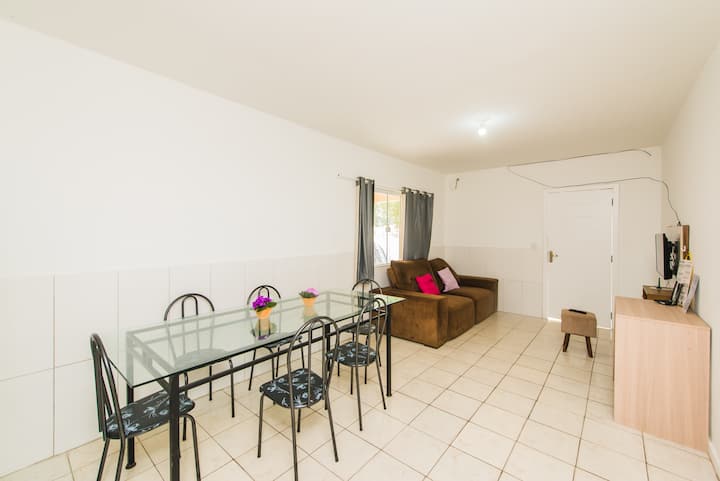 Casa Espaçosa C/ Churrasqueira - Palhoça
