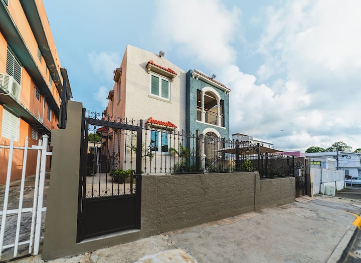 Luxe Colonial Home By Placita With New Generator! - San Juan