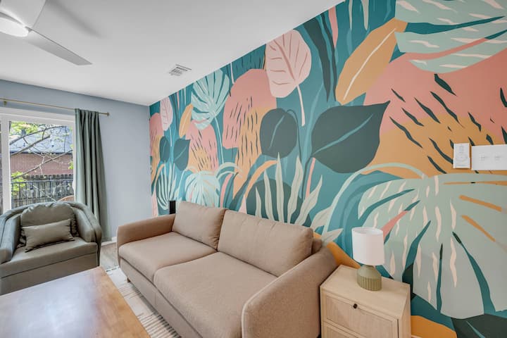 Safe, Walkable, King Beds, Free Parking, "Paloma" - Athens, GA