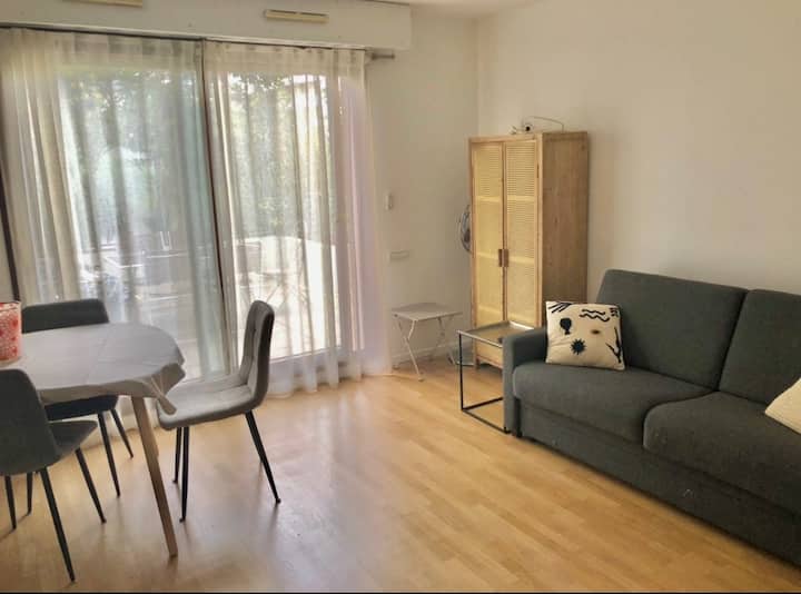 Appartement Avec Grande Terrasse - Levallois-Perret