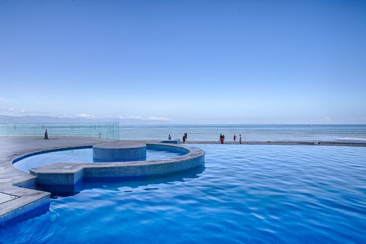 Elegant With Fantastic Ocean & Sunset Views - Puerto Vallarta