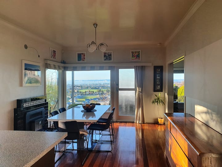 Napier House - Spa - Views - Napier