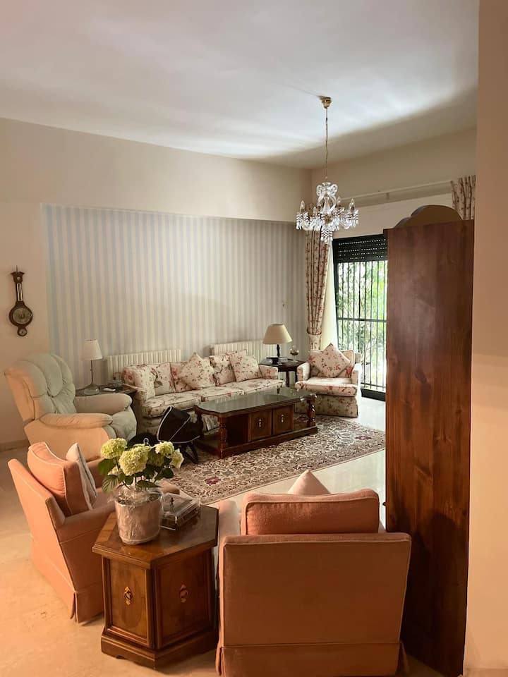 Luxurious Ground Floor Of A Villa In Elite Area - Jordan
