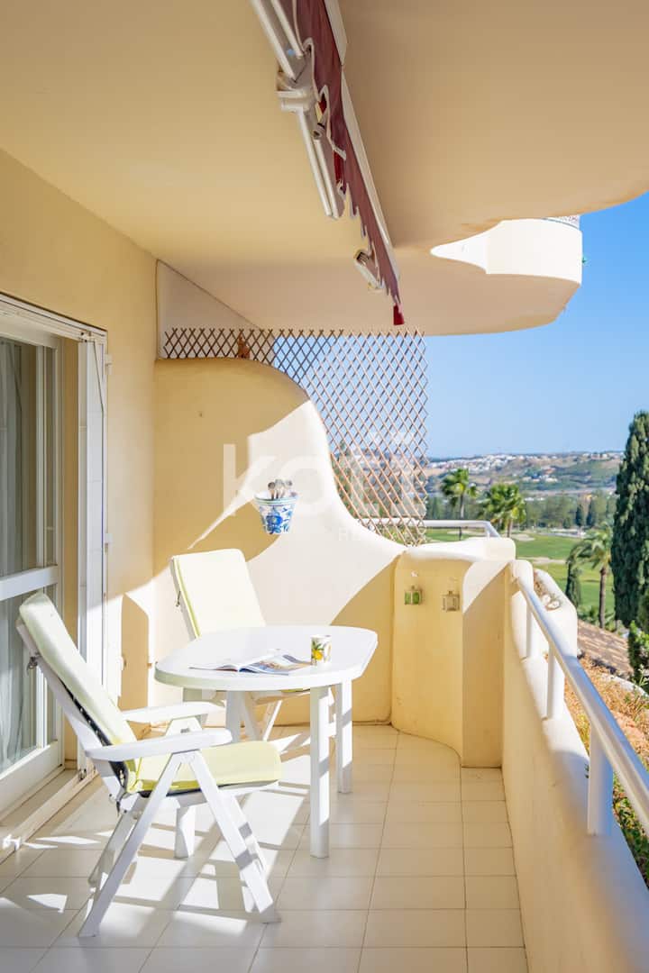 Mijas Hill Golf | Swim Pool & Parking - Mijas