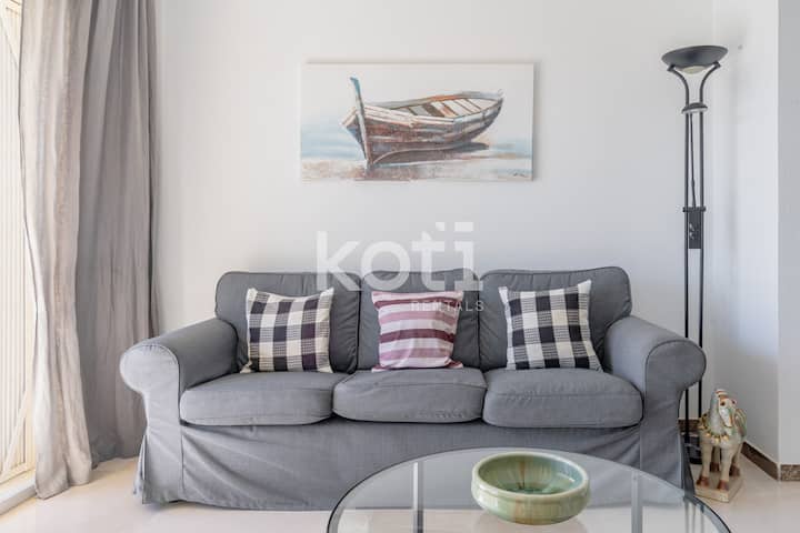 Mijas Hill Golf | Swim Pool & Parking - La Cala de Mijas