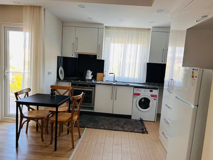 (5)denize Yakın, Konforlu, Ferah - Antalya