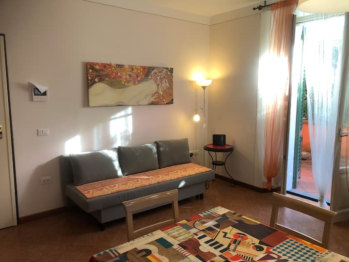 Bilocale Ottima Posizione E Park - Lucca