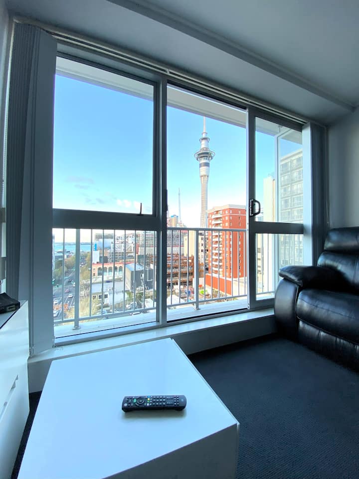 Best View! 2 Bedroom 2 Bathroom! - Auckland
