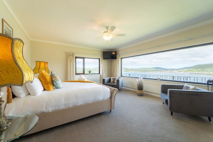 Dingle Bay Nest - Dingle