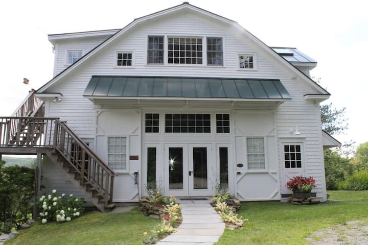 North Loft At Windham Hill Inn - Jamaica, VT