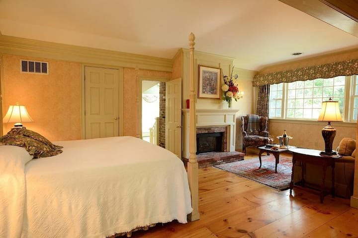 North Loft At Windham Hill Inn - Jamaica, VT