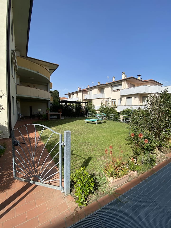 Casa Serena Con Giardino Privato - Castagneto Carducci