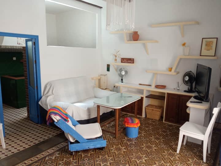 Casita En El Centro Con Terraza Y Wifi. - Tarifa