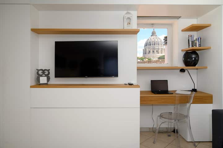 Tiny Studio Penthouse San Pietro, Roma - Roma