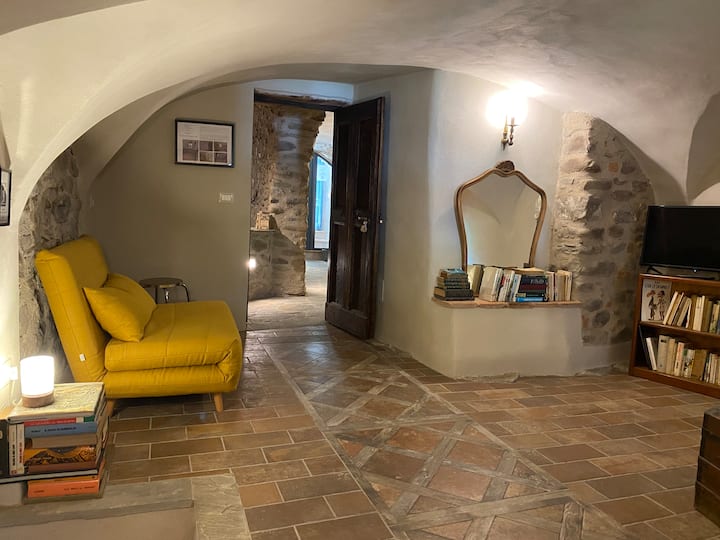 Appartamento In Casa Medievale - Pontremoli