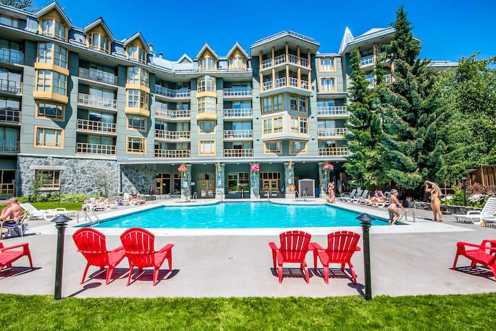 Entire Studio In Cascade Lodge Room #417 - Whistler