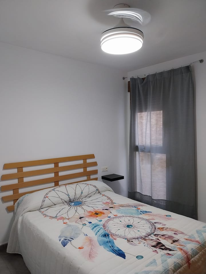 Ca L'esparter -
Apartamento En Pleno Centro - Albaida