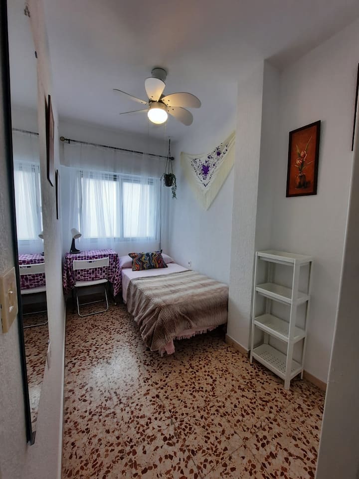 Habitación 3 En Centro De Huelva - Huelva