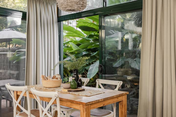 Summerwave Villa - Byron Bay