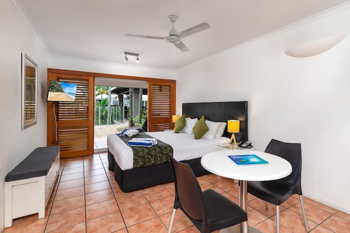 Paradise On The Beach - Pool View Studio - Palm Cove
