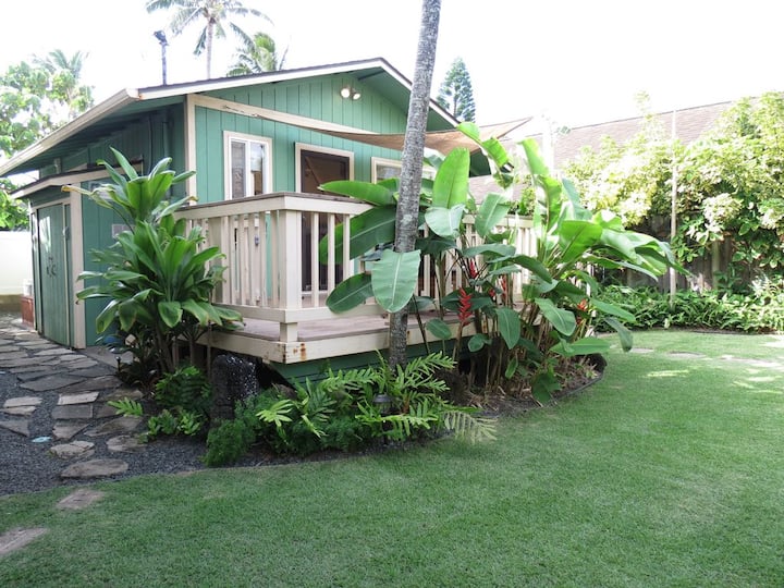 Beach Lane Bungalow Cottage - Laie, HI
