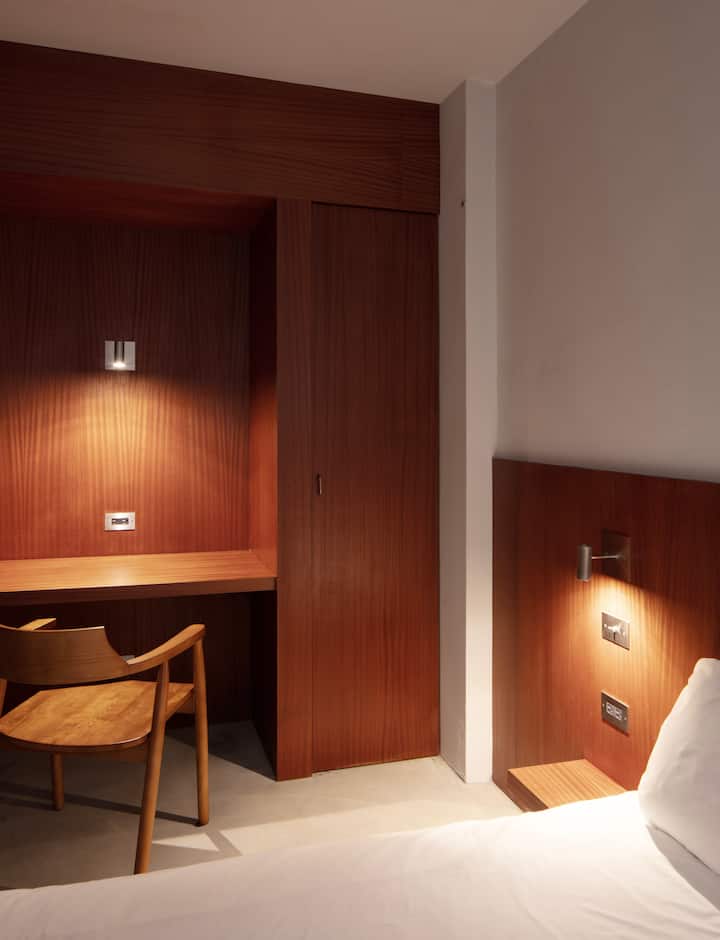 Modern German Design/5 Minutes To Ximen Mrt/taipei - Taipei City