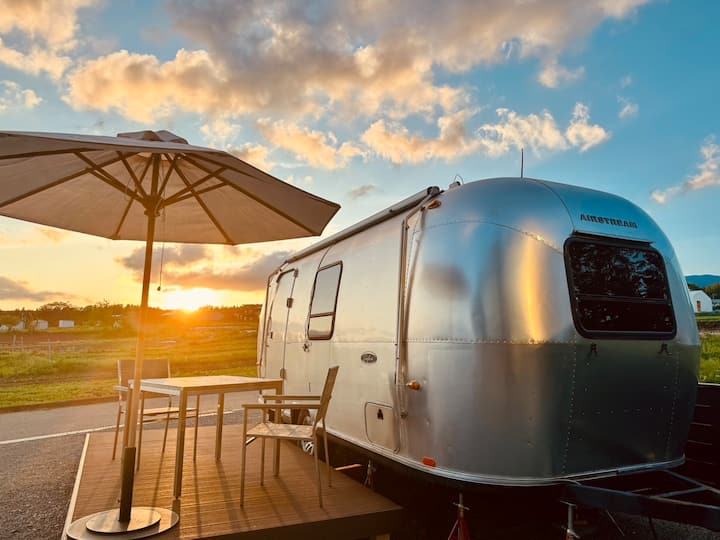 南アルプスを一望！満天の星下で焚火体験/エアストリーム/2名迄 - Yamanashi