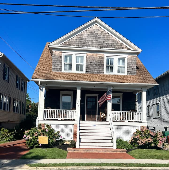 Welcome, The Sip~n~chat Cottage - Cape May, NJ