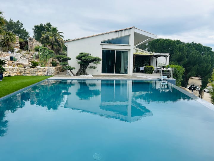Maison Idéale Pour Vacances - Nîmes