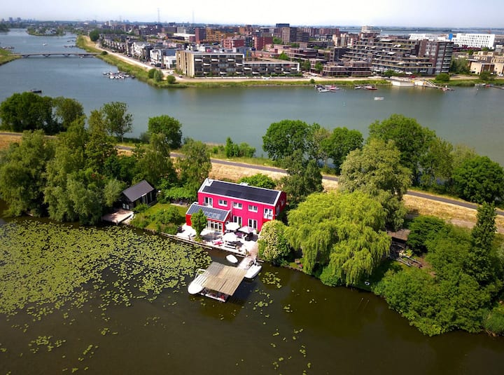 Uniek: Villa Aan Het Water! - Amsterdam