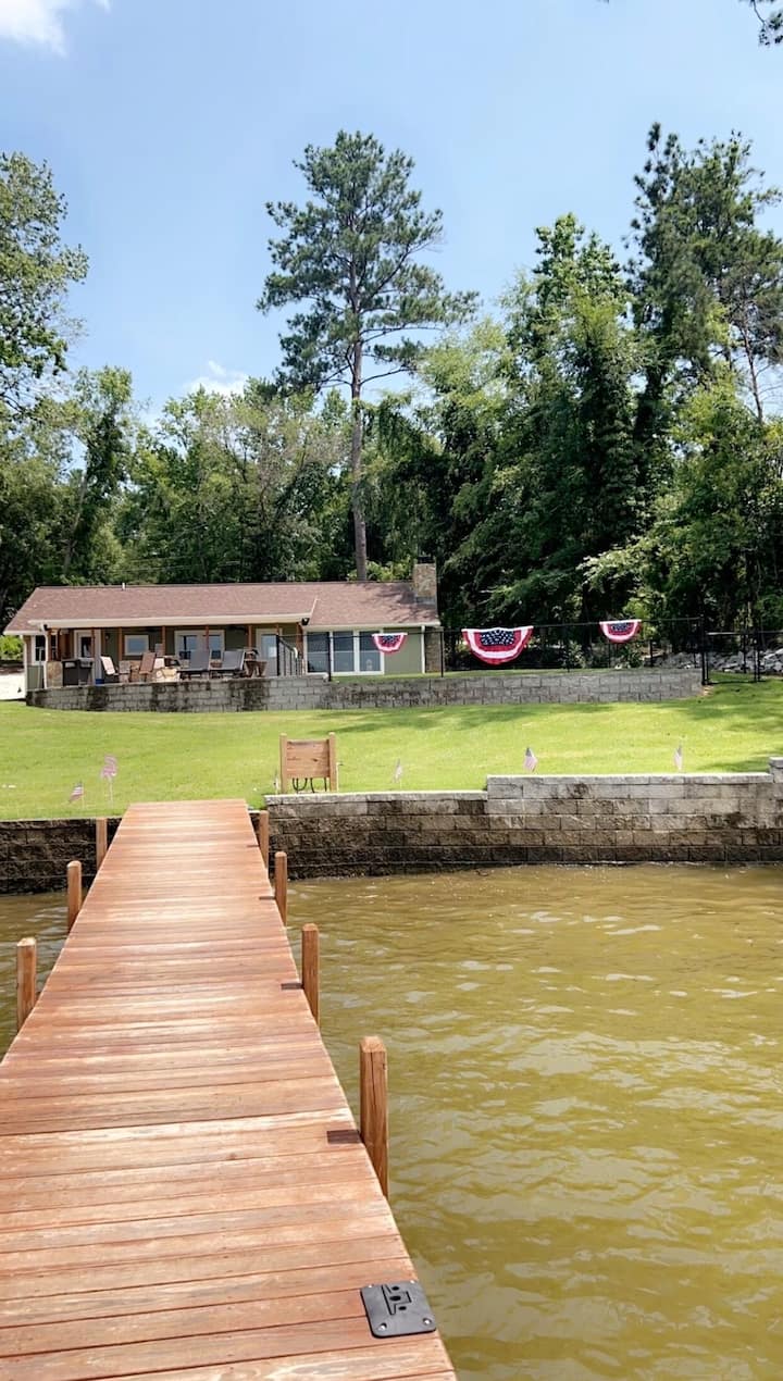 Lake Greenwood Waterfront Home - Greenwood, SC