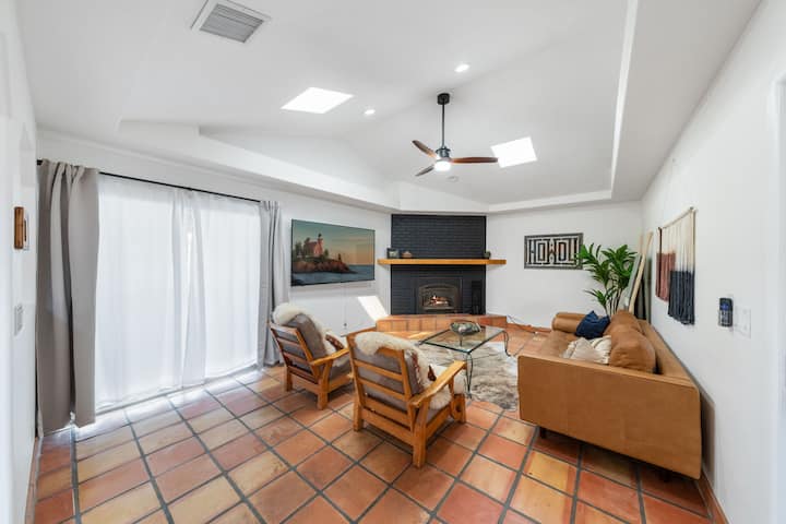 Blue Coyote Whole House - 絲蘭谷