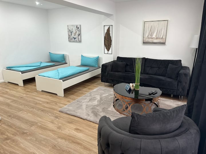Zentrale, Stilvolle Wohnung - Bad Schwartau