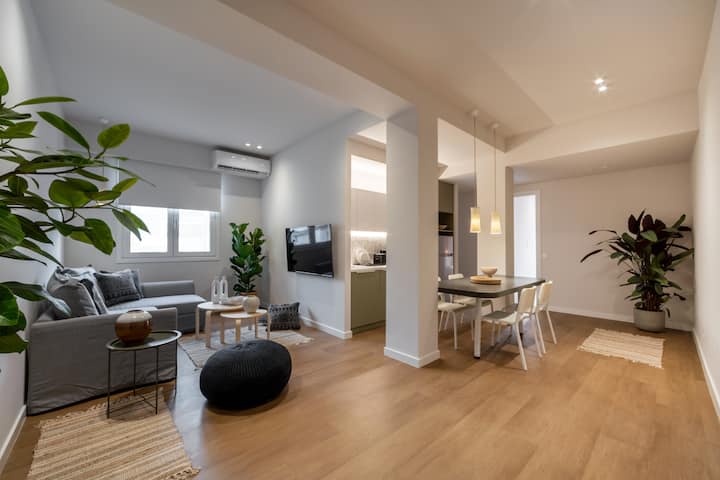 Central Bliss Suite D3 - Athens