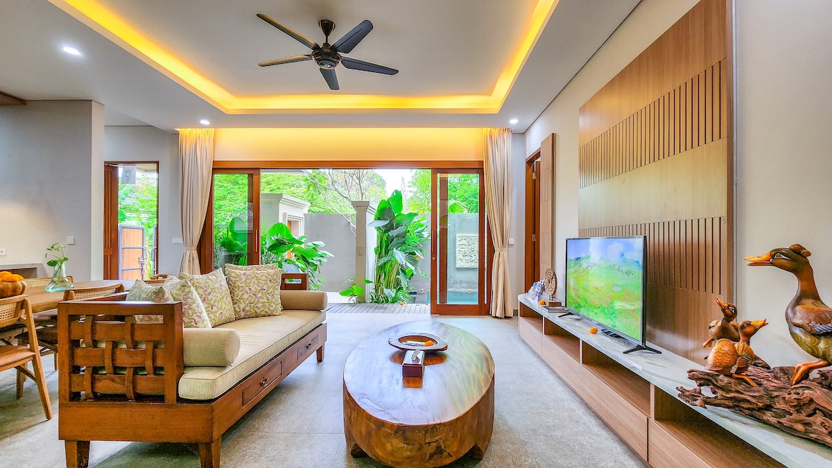 Comfy 3BR Family Villa at Paradise of Sanur Beach - Villas for Rent in ...