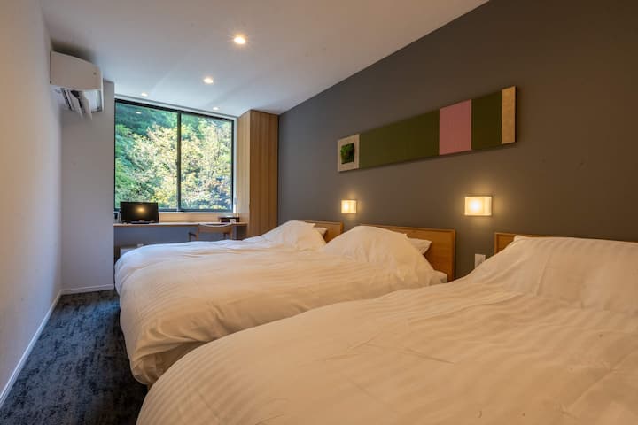 【ファミリールーム】 - Ueda