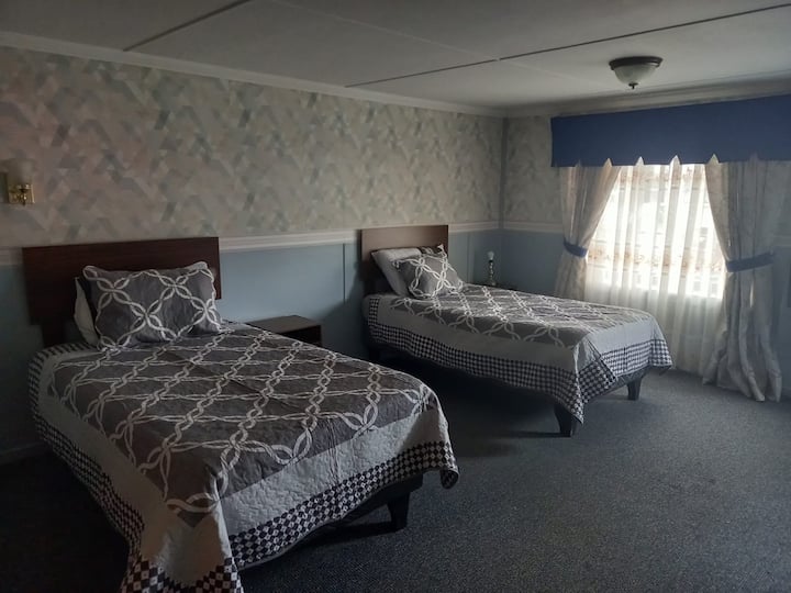 Habitación De 2 Camas Por Día Y Desayuno - Punta Arenas