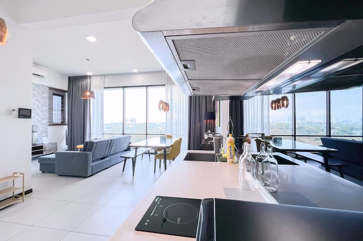 Contemporary Apartment Kl With 2 Pools @Opus Res - Kuala Lumpur