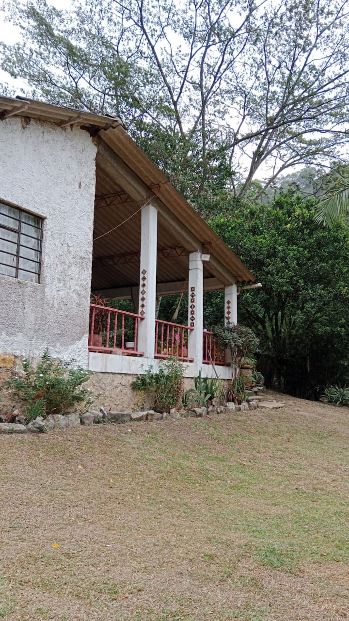 Fuente Clara: Silencio Y Paz. - Villeta