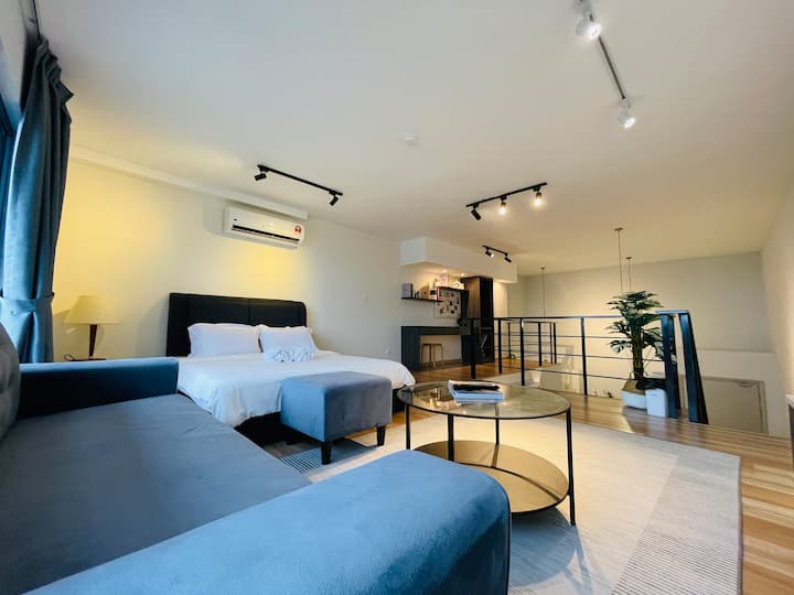 2-5pax 2br Comfy Duplex @ Cheras [Near To Mrt] - Kuala Lumpur