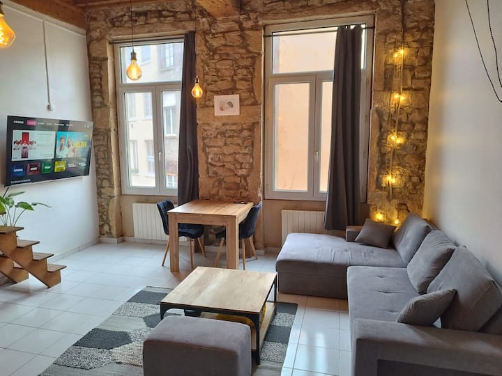 Appartement Canut 60 M² Au Cœur De La Croix Rousse - Lione
