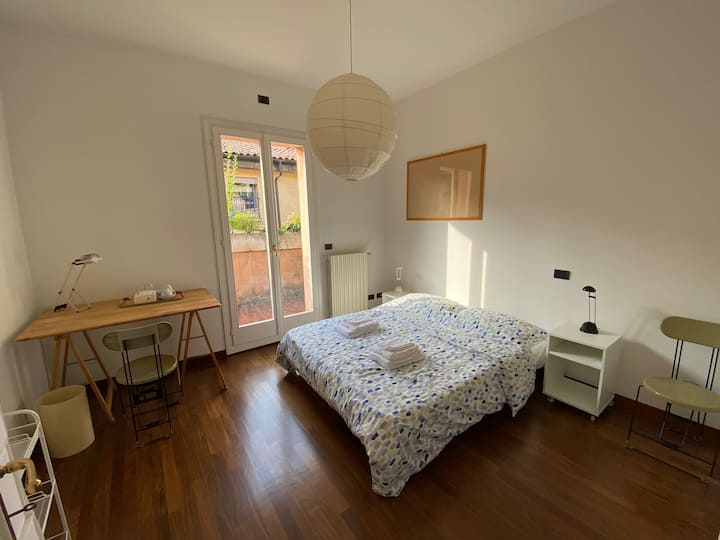 B & B - Dalia E Azalea - Casalecchio di Reno