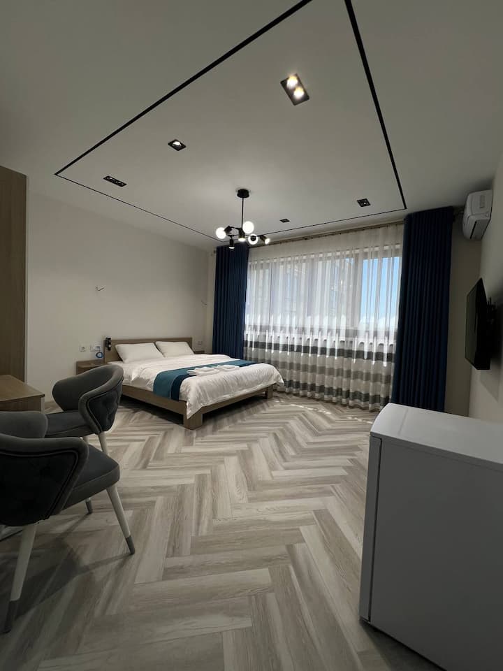 #682 "Seoul Mun"과  "Next" 쇼핑몰  근처의 주방없는 호텔형 숙소 - Tashkent