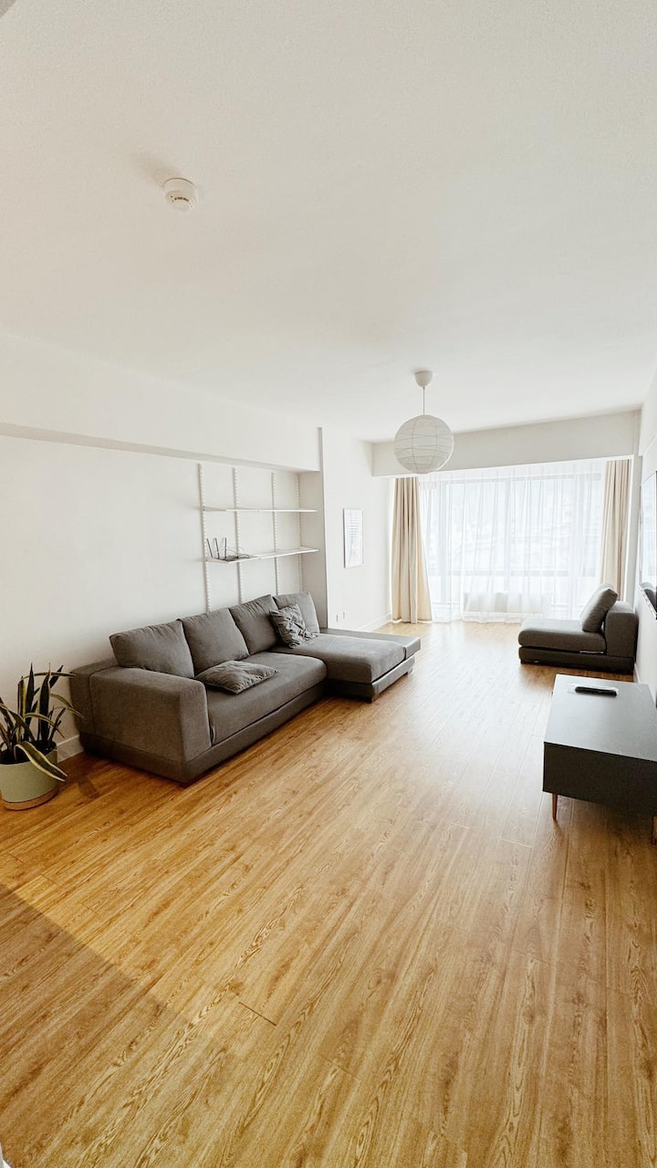 Cozy 1br Apt With Stunning Views By Nomadguest - Ulaanbaatar