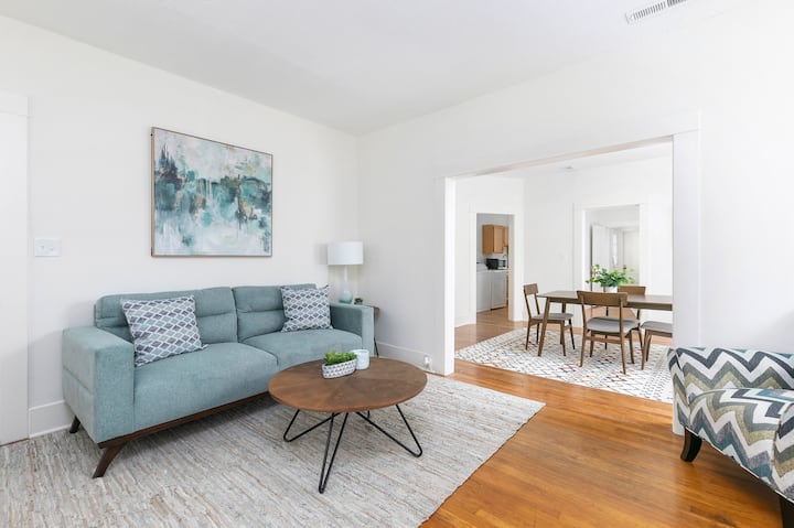 #4 Bright & Airy Southside - Homewood, AL