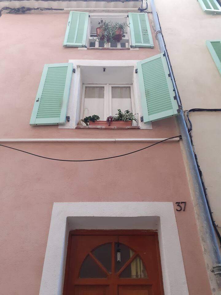 Maison De Village Climatisé - Niza