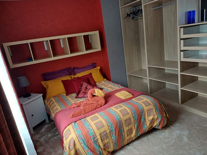 ÉLégant Cocon Au Cœur De Gien Avec Parking Privé - Gien