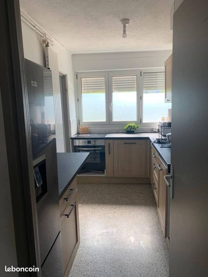 Appartement De Type T4 - Montpellier
