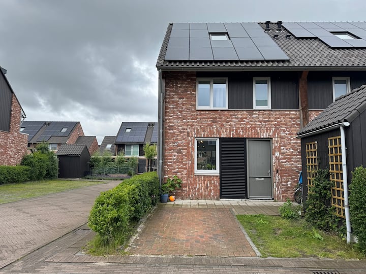 Modern Family Home Near Delft - Delft